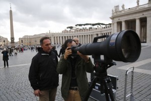 The AI Zoom-Nikkor 1200-1700mm f/5.6-8P IF-ED lens Specs, Images ...